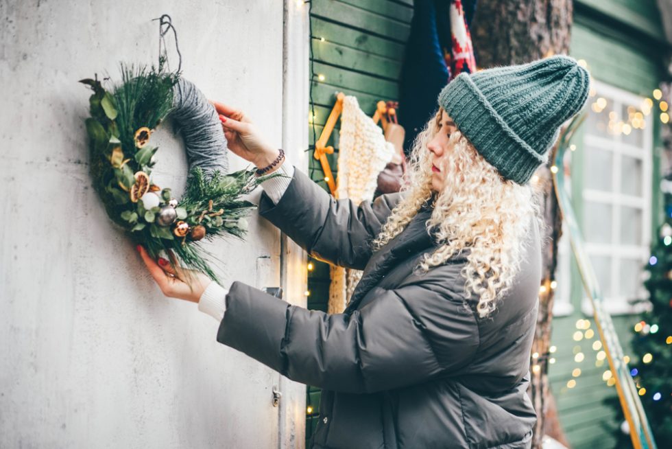 The Best Christmas Decorating Trends of 2022 - Scott Anson Painters